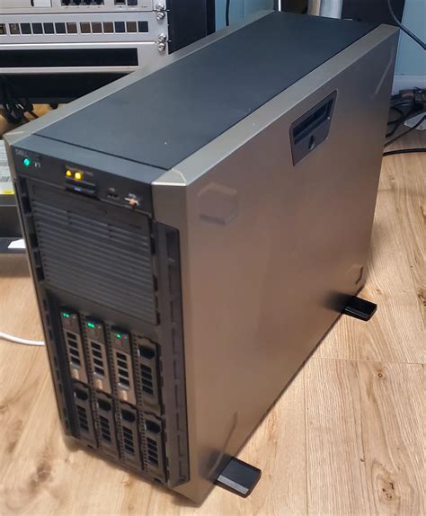 I struck Xeon Gold 5222! : r/homelab