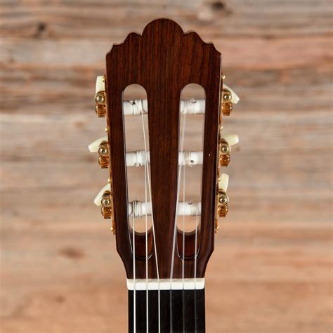 Yamaha GC32S Natural – Chicago Music Exchange