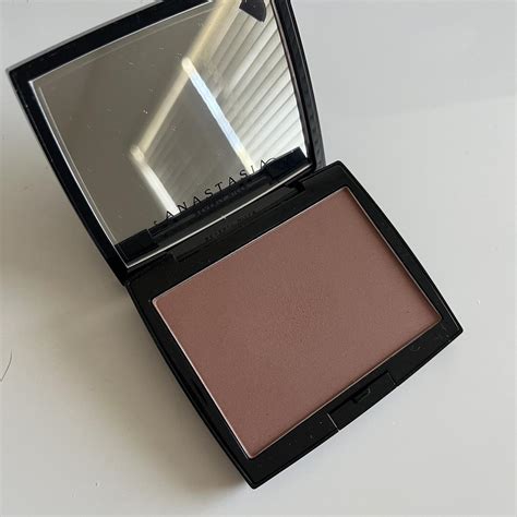 Anastasia Beverly Hills - Power Bronzer in color... - Depop
