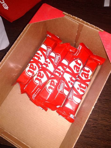 Создать мем "киткат, батончик kitkat, кит кат шоколад много" - Картинки ...