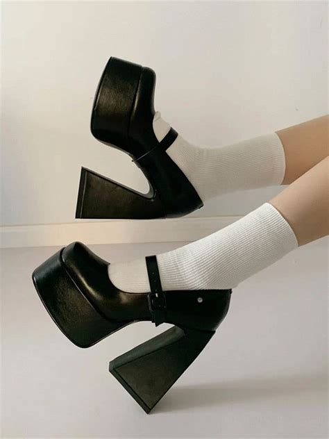 HIGH HEELS I AL GRANDÉ BOUTIQUE в 2024 г | Обувь с бантиками, Женские ...