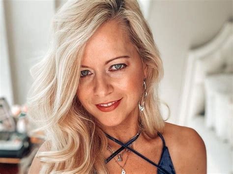51-летняя американка объяснила, что помогает ей выглядеть на 15 лет моложе