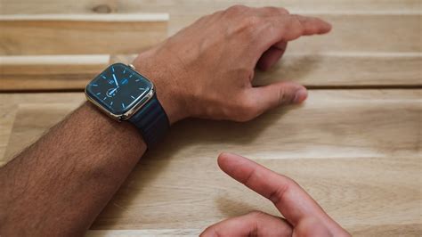 Apple Watch Series 7 Gold Stainless Steel: Silent Unboxing - YouTube