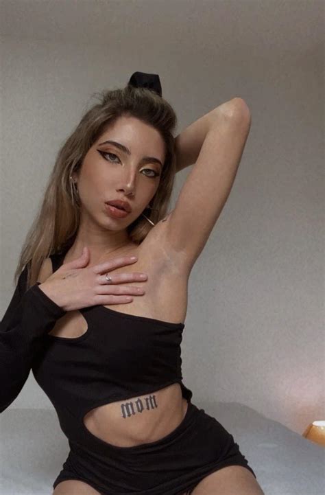 I want you to adore me forever : r/armpits_alpha