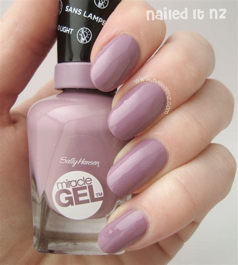 Sally Hansen Miracle Gel | Review and Swatches