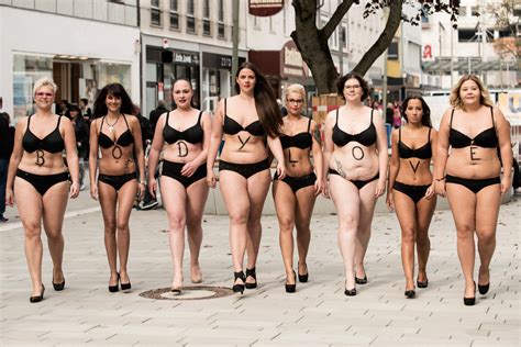Bodylove Kampagne: Mehr Toleranz für kurvige Frauen - INCURVY Plus-Size ...