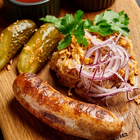 Европейская колбаска — Мясо на гриле — Папа's beer garage
