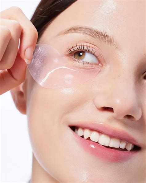 COSRX The Peptide Collagen Hydrogel Eye Patch - Eye Masks & Patches ...