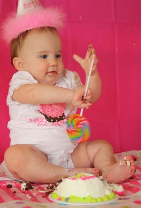 The Suiter Family: Miss Olivia turns 1!