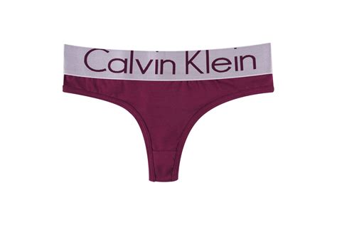 Женские стринги Calvin Klein - Женские стринги Calvin Klein черного ...