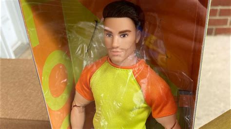 Barbie Looks “Model #18” Doll review / Box Opening! - YouTube