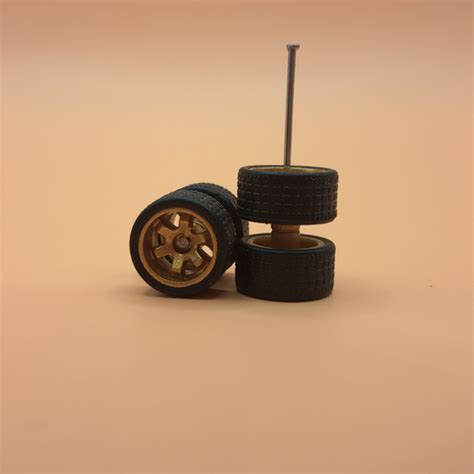 Колеса резиновые с дисками для машинок Hot Wheels - купить с доставкой ...