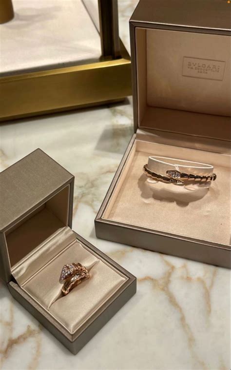Pin by AV on JEWELLERY | Classy jewelry, Expensive jewelry luxury, Xoxo ...