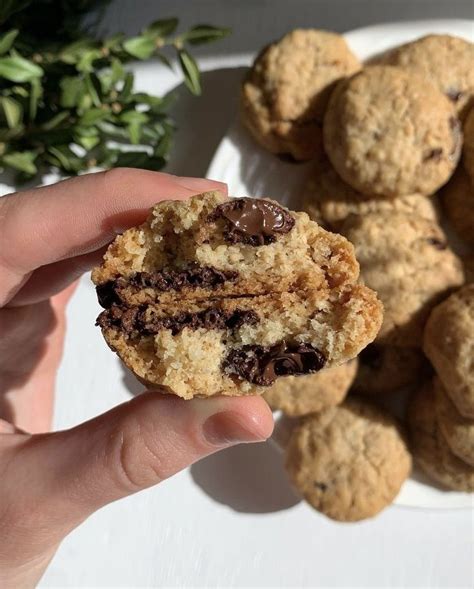 Рецепт овсяного печенья с шоколадом | Cookies, Food, Desserts