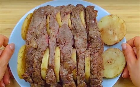 Как запечь мясо в духовке чтобы оно осталось сочным и нежным? Делюсь ...