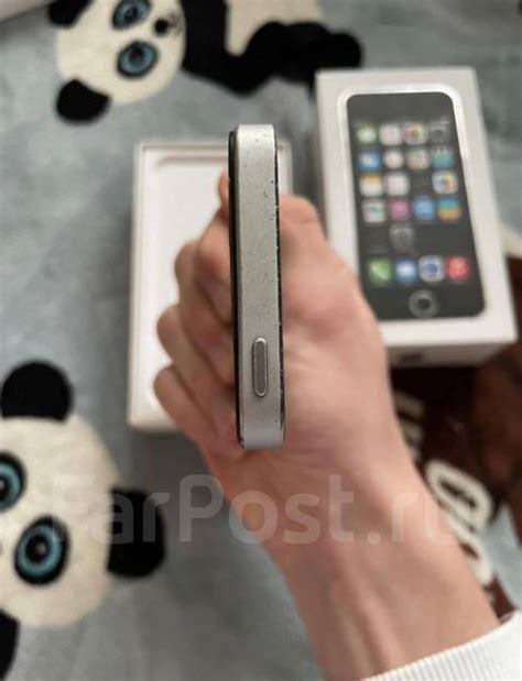 Два айфона 5s, Apple iPhone 5s, 16 гб, 4", моноблок, белый, черный, б/у ...