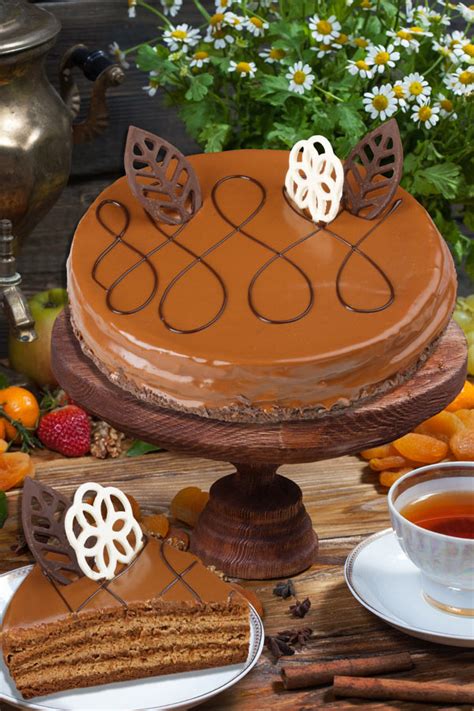 Карамельный медовик • Екатерина Сладкая