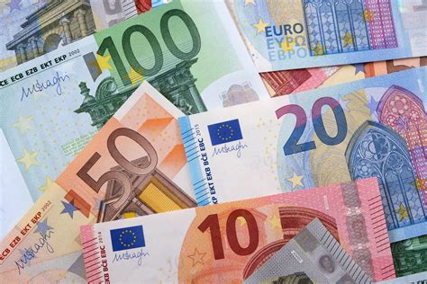 Как перевести рубли из России в Сербию? 6 доступных способов