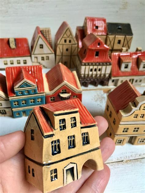 ceramic house | Гончарная плитка, Глиняные поделки, Керамика