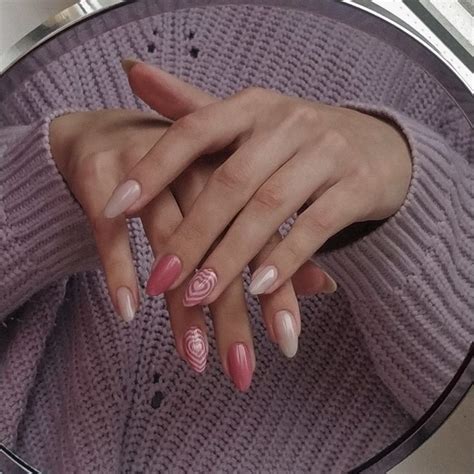 маникюр | Pink manicure, Hair and nails, Manicure