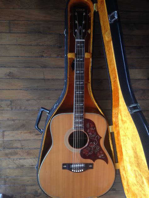 Photo Yamaha FG-300 : Yamaha FG-300 (81438) (#1442922) - Audiofanzine