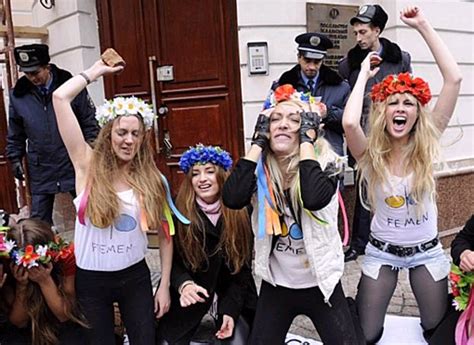 Improve Your General Knowledge in Leisure Time!: FEMEN