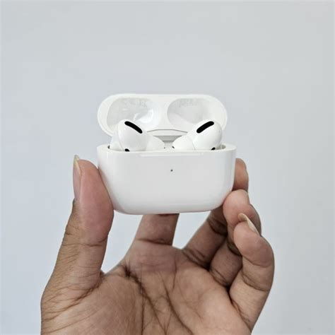Jual airpods pro gen 1 ibox 100% original second normal | Shopee Indonesia