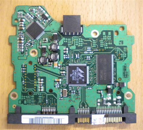 SAMSUNG HD321KJ SATA 320GB PCB Controller Elektron