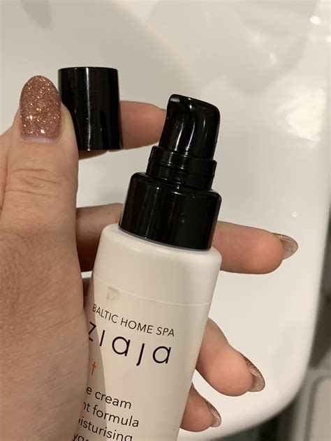 Бюджетний крем для обличчя ziaja | MAKEUP Club