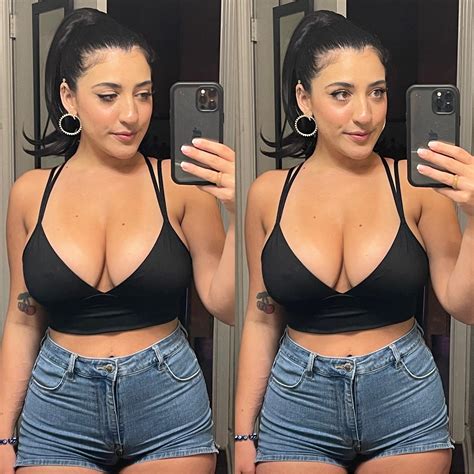 r/cleavage