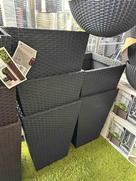 Кашпо Keter Rattan Planter M (коричневый)