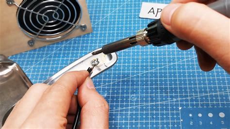 How to solder stainless steel with soldering iron - YouTube