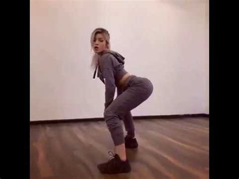 Twerk Dance Video by dance malyshka official - YouTube