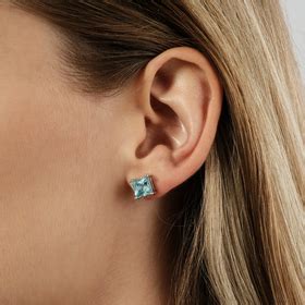 Золотые и серебряные серьги – купить серьги по цене от 1500 руб. в ...