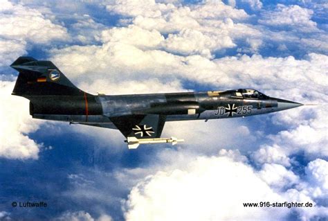 916 Starfighter