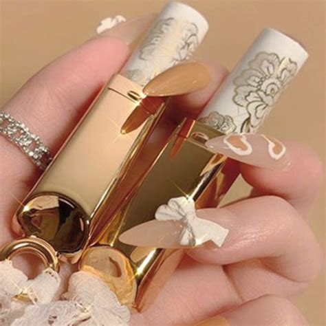 Maffick Lace Honey Light Mist Matte Lipstick - 04 || The MallBD