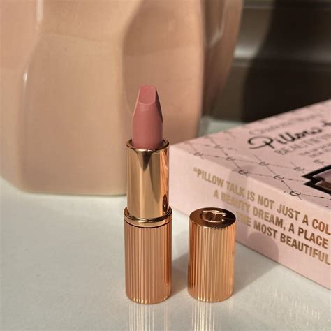 Помада Charlotte Tilbury Matte - Pillow Talk 1,5g - купити за найкращою ...