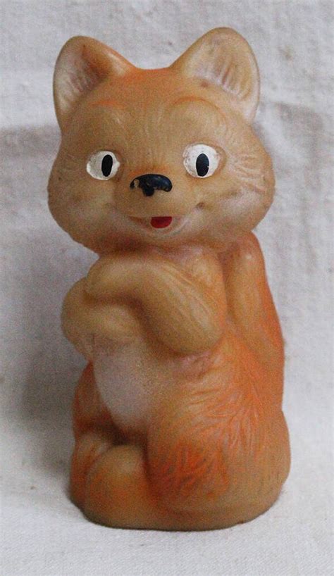 Игрушка резиновая "Лиса". 1970-е