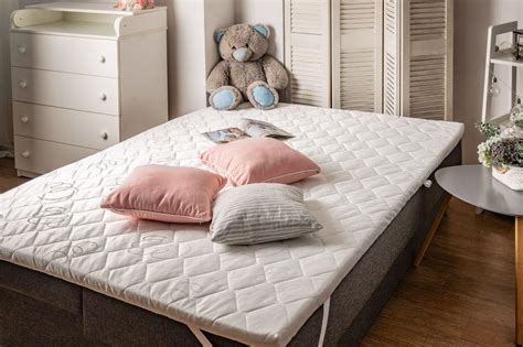 ᐉ Матрас футон/топпер Family Sleep Аврора Classic 60x190 см (722181 ...