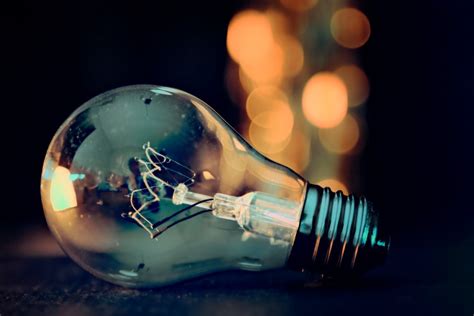 Subida de la luz: El recibo de la luz prosigue su escalada en mayo y se ...