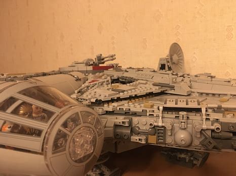 Конструктор LEGO Star Wars™ (Звездные войны) 75192 Сокол Тысячелетия ...