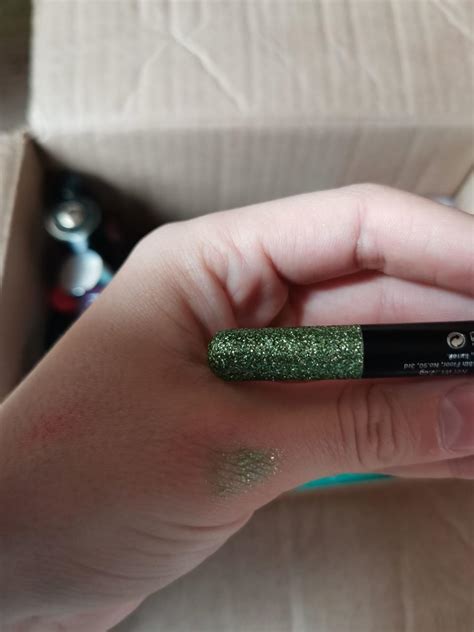 Карандаш-глиттер для глаз и губ Glitter Eye Shadow Mb014 Farres ...