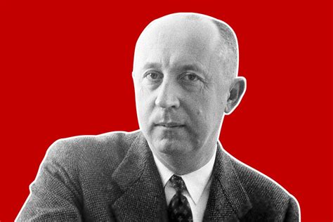 Кристиан Диор — модельер, основатель модного дома Christian Dior.