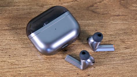 Samsung Galaxy Buds 3 Pro - Review 2024 - PCMag Australia