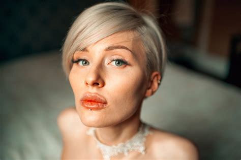 Пирсинг лица | VeAn Tattoo