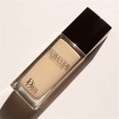 Dior Forever Skin Glow Foundation, Review