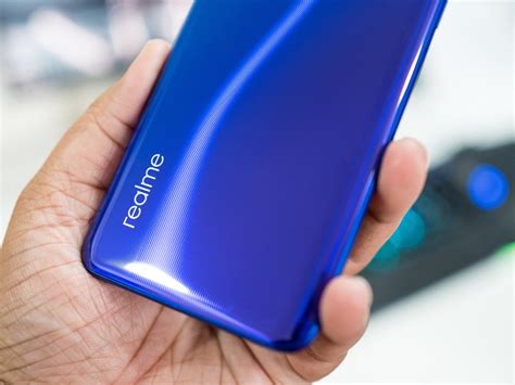 Realme 3 Pro review: Xiaomi has good reason to be worried | Android Central