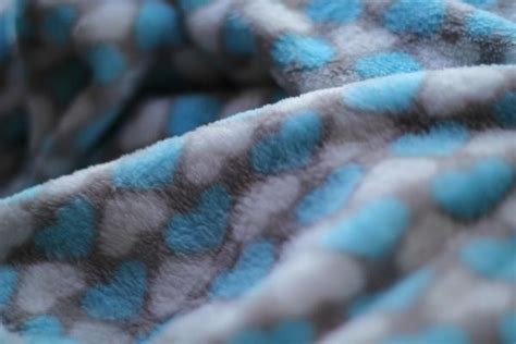 A mintás wellsoft anyag több ruhánál felhasználható - SportTipp