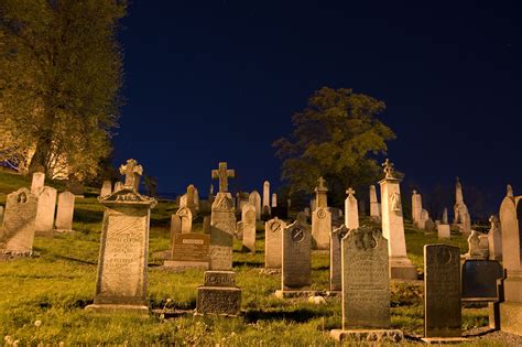 graveyards photos - Google Search | Beautiful cemetery, Graveyard ...