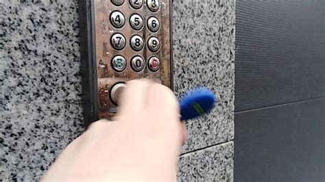 Как открыть домофон Eltis dp 5000 - YouTube